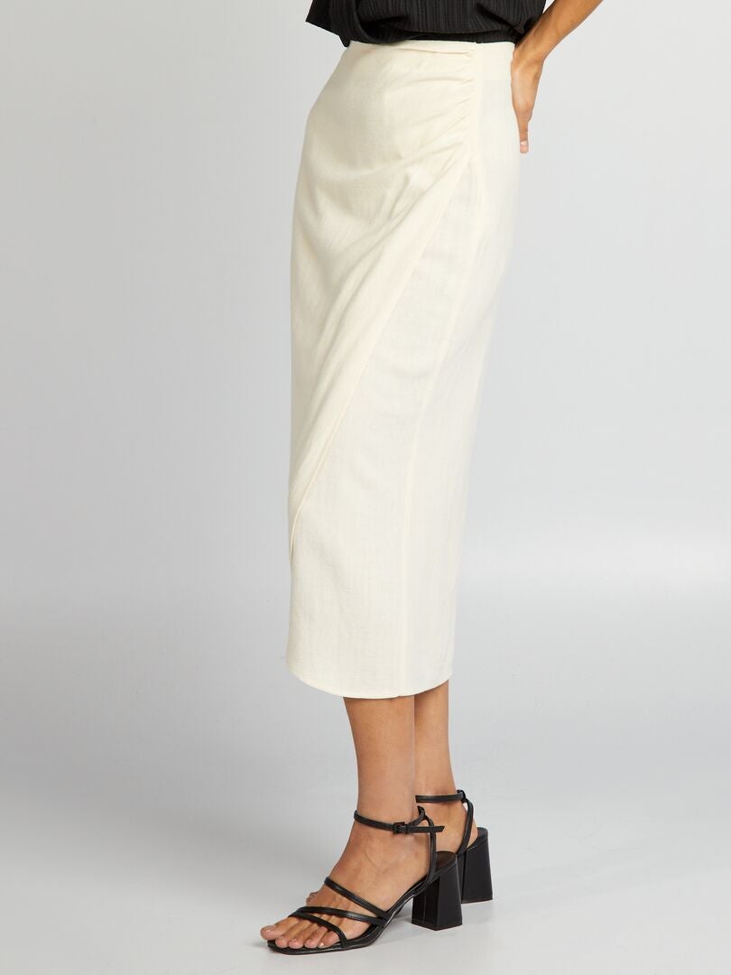 Halflange, linnen rok met overslag - WIT - Kiabi - 22.00€