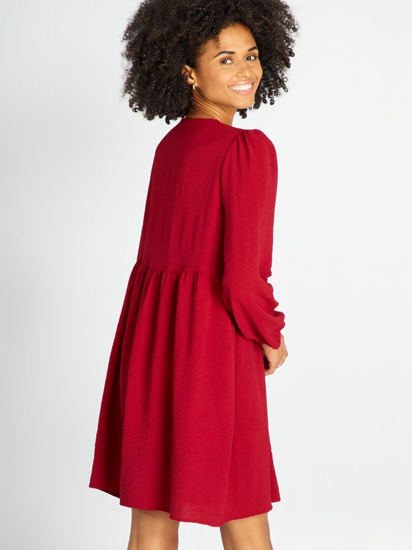 Korte jurk met textuur en ruche - Rood - Kiabi - 20.00€