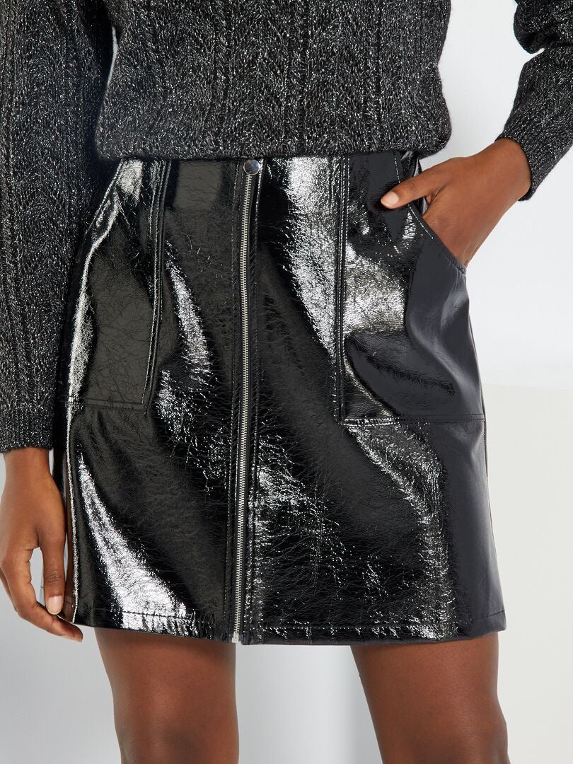 Rok van vinyl met rits - zwart - Kiabi - 18.00€